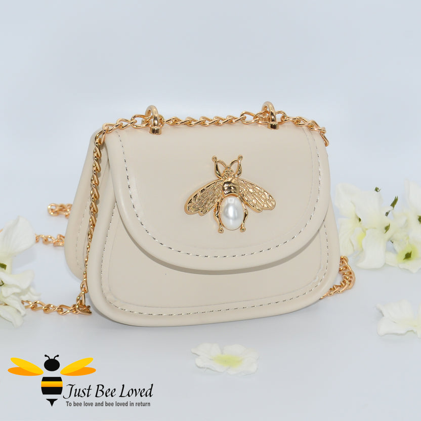 Just Bee Loved ~ Home of all things Bee~utiful!